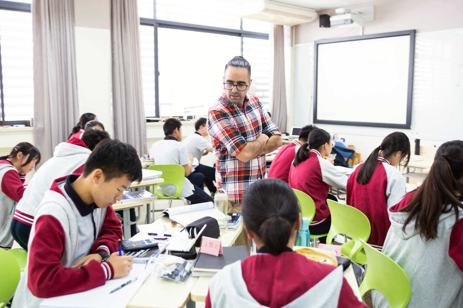 Nanjing High School of Jiangsu Province - Dipont Education